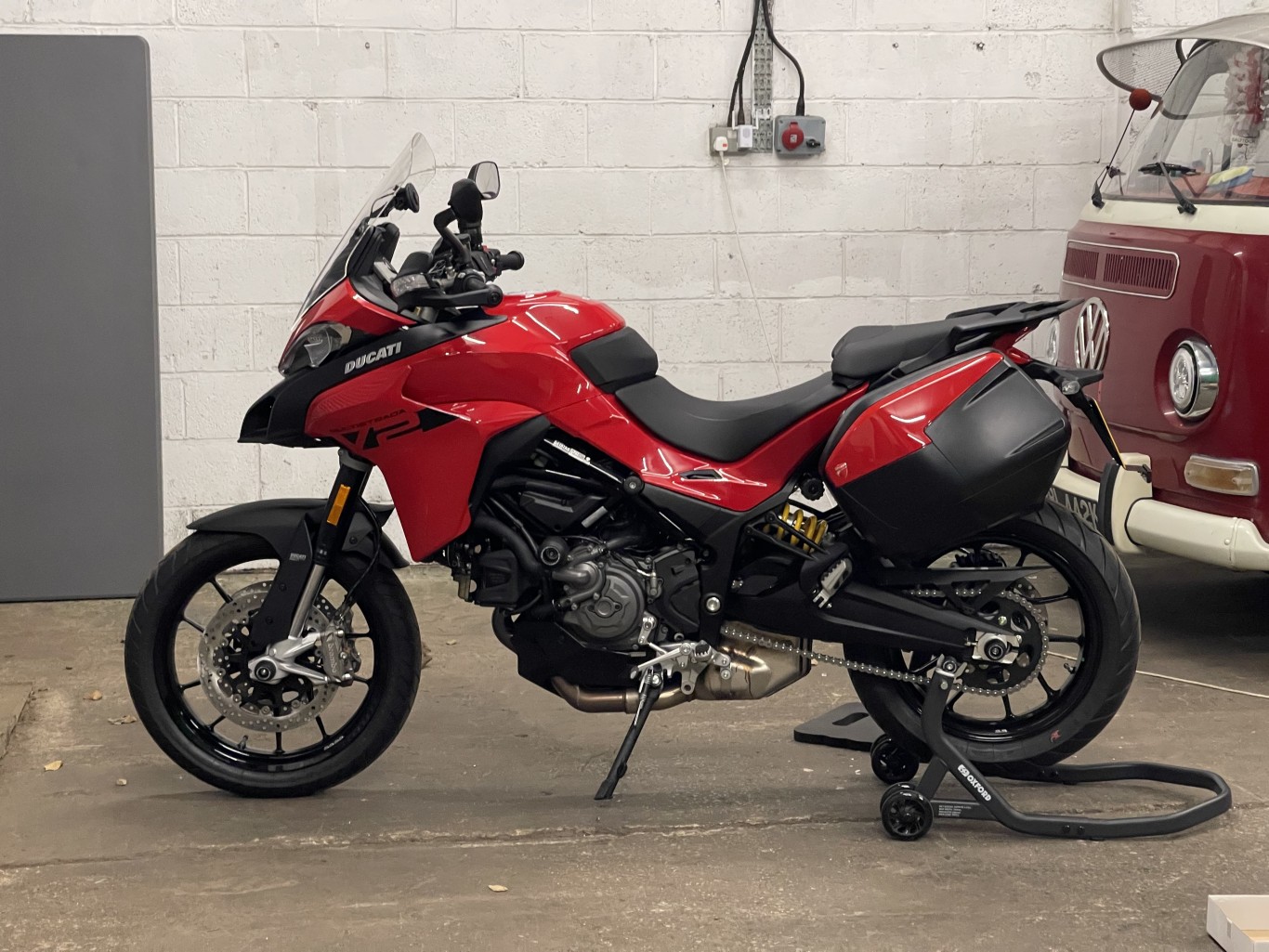 Hello from Sheffield UK - New Member Introductions - Multistrada 950 V2